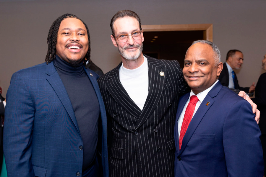 Impacto presenta: Juntos, The Latin Reception at the PA Society - Impacto