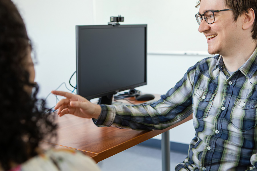 Building digital skills for your future - Impacto