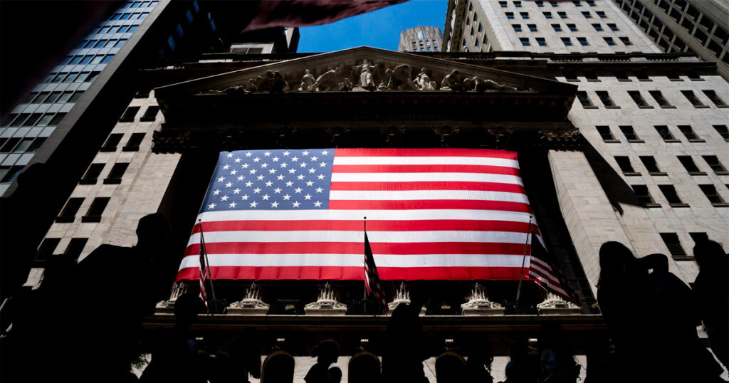 EE. UU.: Quiebra de bancos causa profunda caída en Wall Street - Impacto