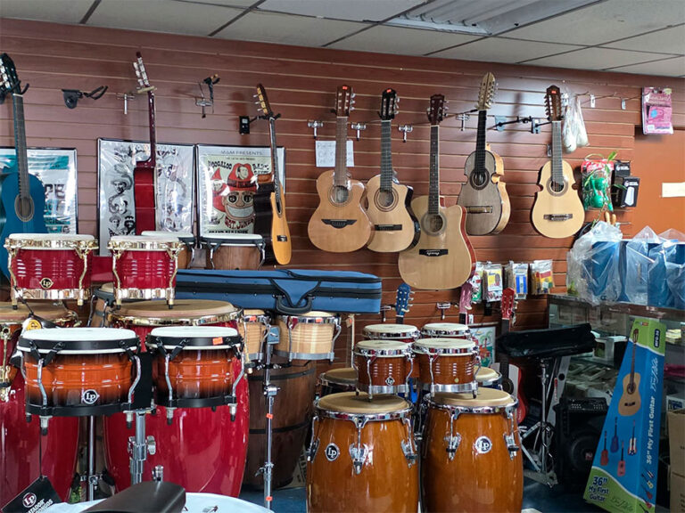 Centro Musical: A cultural icon keeping music alive in Philadelphia